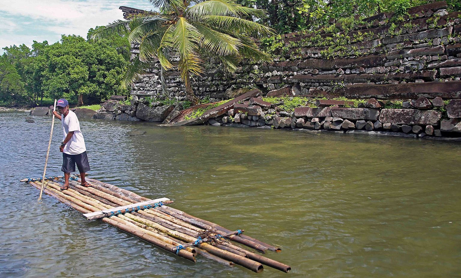 Pohnpei, Überfahrt nach Okinawa – S/Y ALUMNI